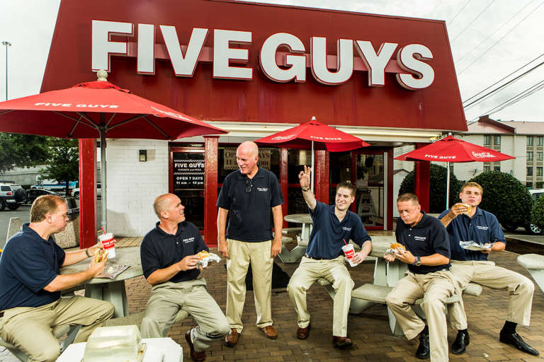 Five Guys: Conheça a história e a trajetória dessa rede incrível